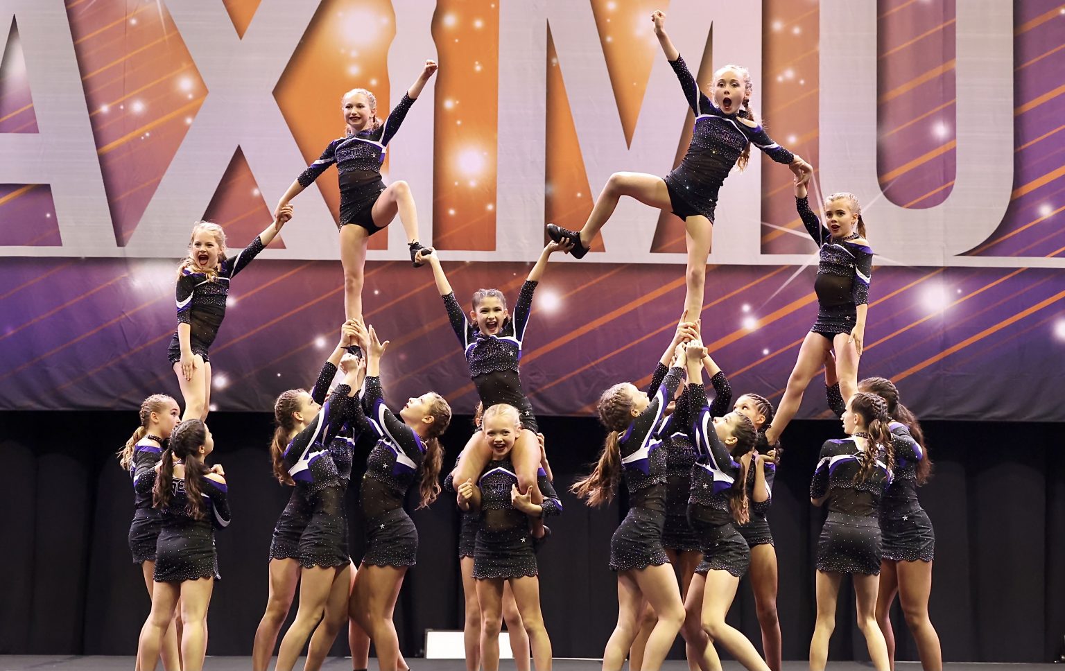 All-Star Cheer - Showtime Elite